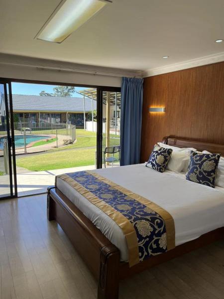 Oxley Motor Inn 3* rates from 175 A$ (37 guest reviews) Brisbane ...