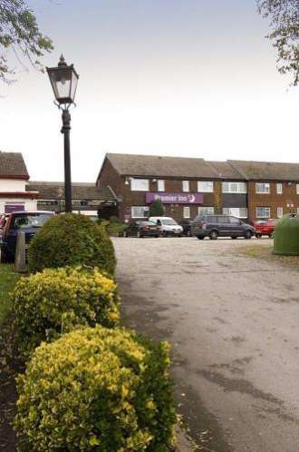 Premier Inn Knutsford - Bucklow Hill 3* Knutsford, Cheshire (43 guest ...