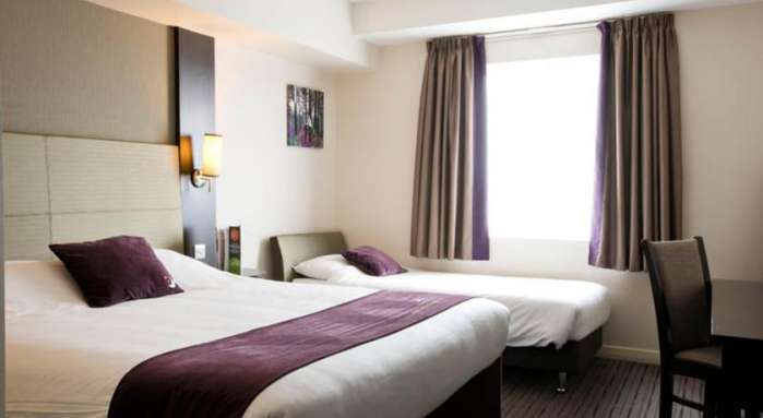 Hotel Premier Inn Aberystwyth 3* Aberystwyth, Ceredigion (80 guest ...