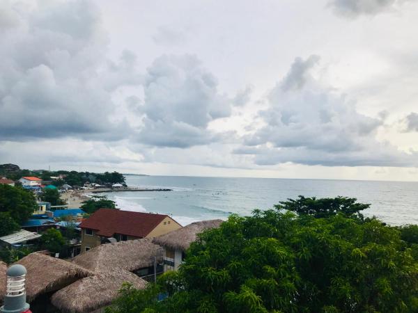 Hotel EL Navi Surftown - Hostel/Restaurant/Coffee Shop San Juan, La ...