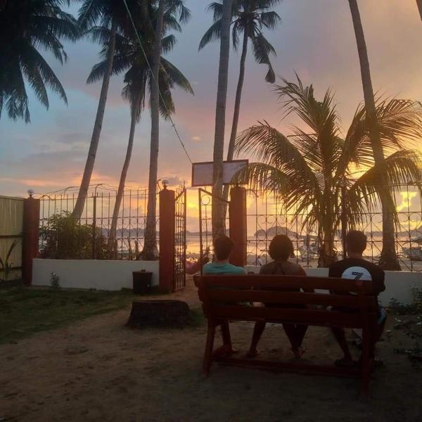 Guesthouse El Seatopia Beach Cottages 2* Palawan, Philippines (6 guest ...