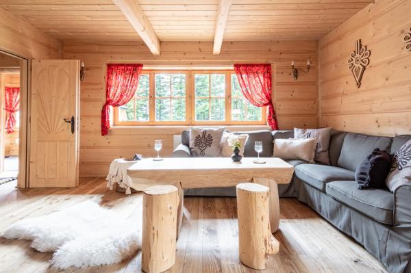 Vacation Home Góralskie domki pod gontem na Polanie Pająkówka ...