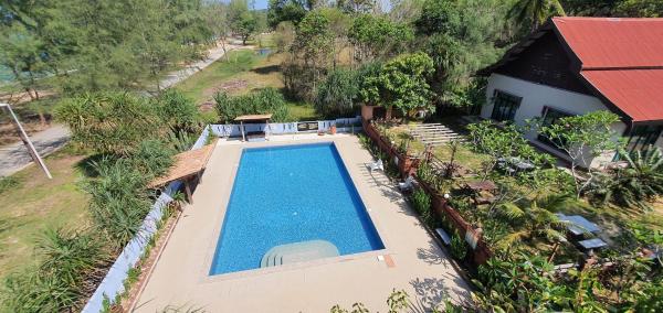 Pandan Laut Beach Resort Kampung Penarik, Terengganu (48 guest reviews ...