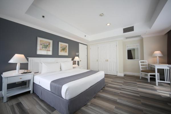 Hotel Infinity Tower Suites 3* (42 guest reviews) Makati, Metro Manila ...