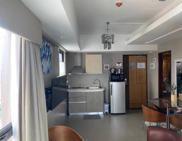 Studio Deluxe @ Sta.Lucia East Grand Mall Manila, Luzon. Book hotel ...