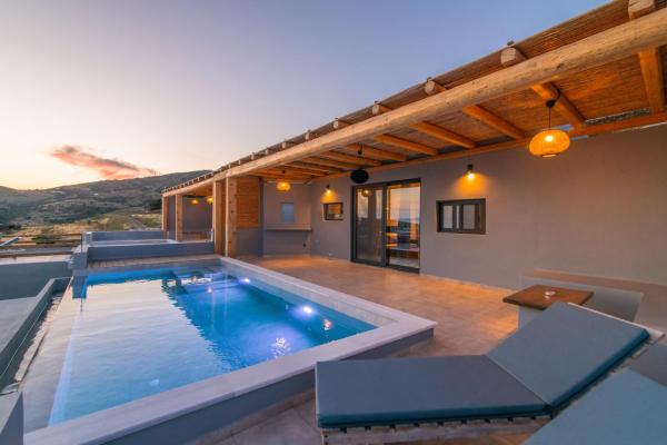 Villa Sunset junior suites Agios Ioannis Tinos, Tinos. Book hotel ...