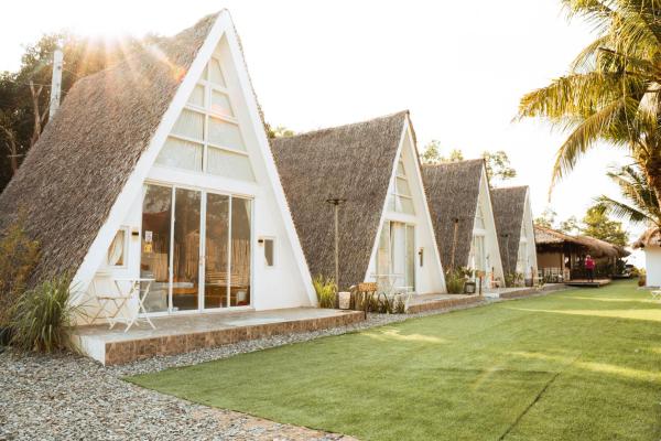 Resort Sunset Villas Palauig Zambales rates from 2 500 ₱ (14 guest ...