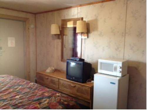 Inn Ike's Motel Beloit Beloit, Wisconsin (6 guest reviews). Book hotel ...