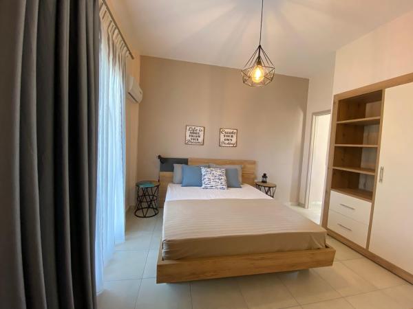 Hostal o pensión Megali Beach Nikos Sidari, Corfú (15 Comentarios del ...