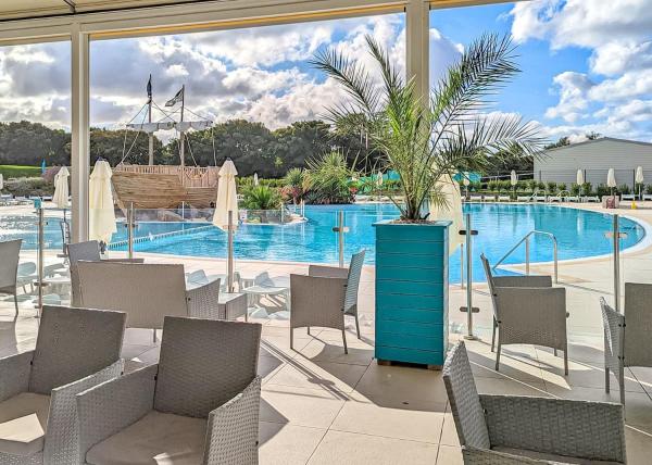 Resort Monkey Tree Holiday Park Newquay, Cornwall. Monkey Tree Holiday ...