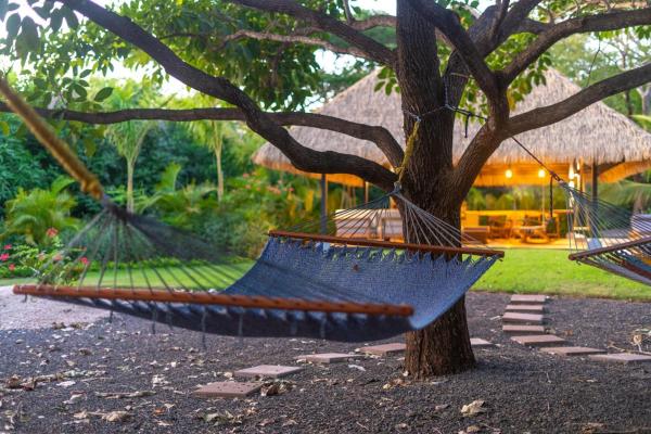 Villa Casa Hamacas 3* Tamarindo, Guanacaste. Book hotel Casa Hamacas 3*