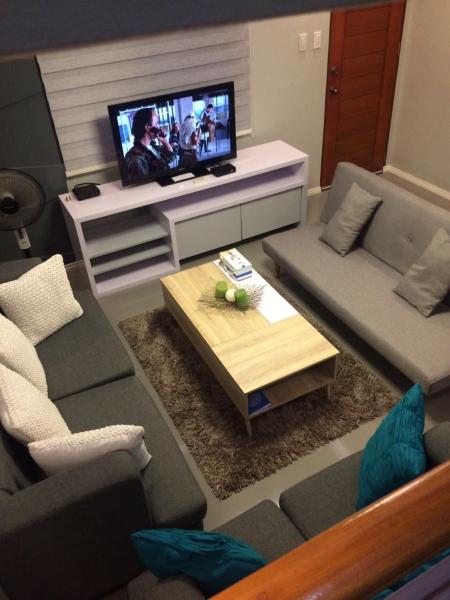 Hillary Timog Park Homes Angeles, Pampanga. Book hotel Hillary Timog ...