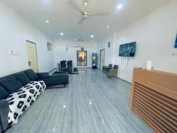 Rakka Guest House rates from $40 (6 guest reviews) Adentan, Tema ...