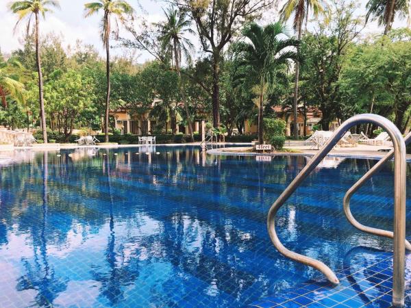 Club Morocco Beach Resort and Country Club Subic Bay Freeport Zone ...