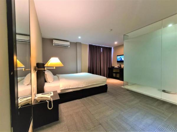 Merdeka Hotel Kluang 3* Kluang, Johor (18 guest reviews). Book hotel ...