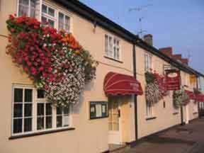 Hotels near Monmouth Castle. Prices & Easy Booking‎!